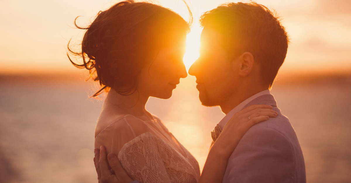 How To Be Attractive - The Ultimate Attraction Strategy